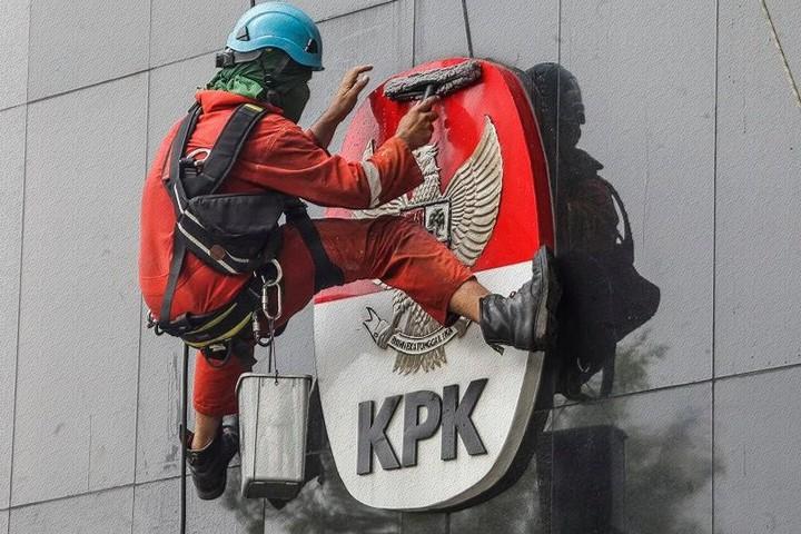 KPK Siap Monitoring Desa Antikorupsi Agar Tetap Sejalan | Radio Idola ... KPK Siap Monitoring Desa Antikorupsi Agar Tetap Sejalan | Radio Idola ...