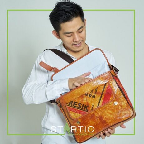 Mengenal Vania Santoso, Pendiri heySTARTIC Surabaya | Radio Idola Semarang