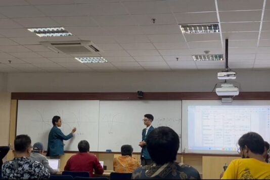 Dua Mahasiswa Fakultas Sains dan Matematika Undip Raih Dua Medali Emas ...